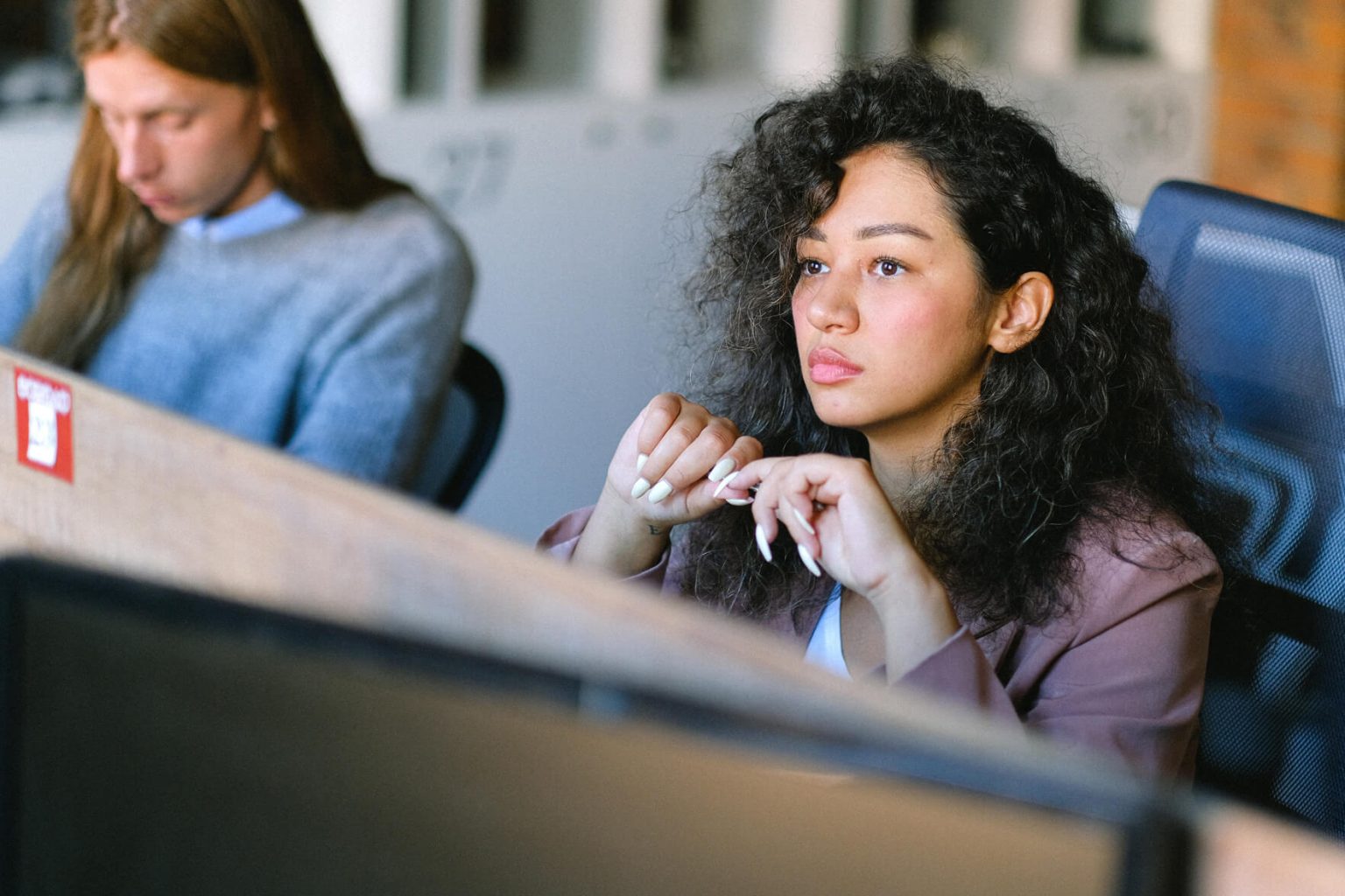 5 Ways to Manage Poor Performance in the Workplace - Mercury Hampton